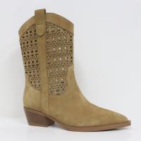 China Ladies Leather Boots for sale