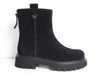 China Ladies Leather Boots for sale