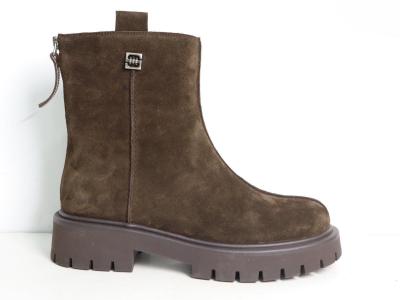 China Ladies Leather Boots for sale