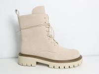 China Ladies Leather Boots for sale