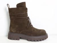 China Ladies Leather Boots for sale