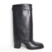 China Ladies Leather Boots for sale