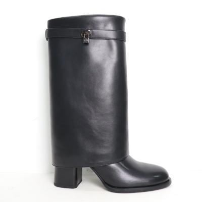 China Ladies Leather Boots for sale