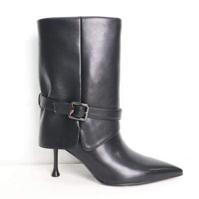 China Ladies Leather Boots for sale