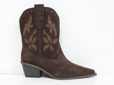 China Ladies Leather Boots for sale