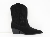 China Ladies Leather Boots for sale