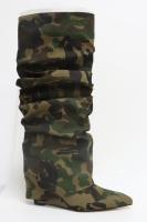 China Ladies Leather Boots for sale