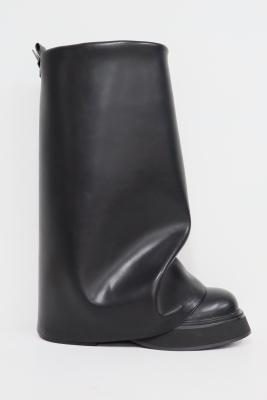 China Ladies Leather Boots for sale