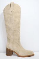 China Ladies Leather Boots for sale