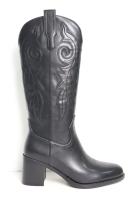 China Ladies Leather Boots for sale
