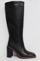 China Ladies Leather Boots for sale
