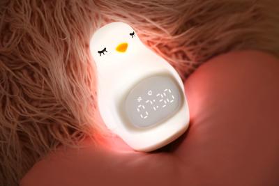 China Lovely Unique Toddler Sleep Clock Day And Night Clock For Toddlers for sale