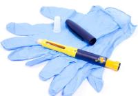 China 0.83mm Nitrile Powder Free Disposable Catering Gloves for sale