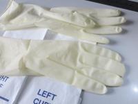 China Medical Grade Powder Latex Surgical Gloves Sterile CE ISO 245mm Length for sale