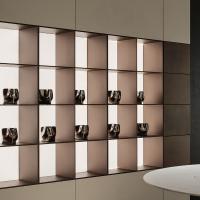 China Custom Built Modular Walk In Closet Solid Plywood Aluminum frame for sale