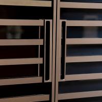 China 8mm Aluminum Glass Accordion Doors Internal Sliding Doors Systems for sale