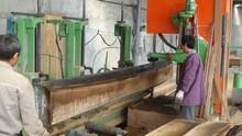 China Automatic Wood Band Saw Machine Vertical Band Sawmill CNC Log Carriage 1250mm 37kw for sale