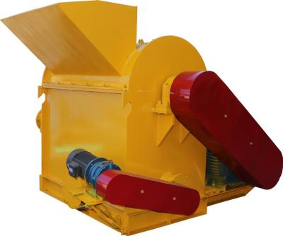 China Industrial Wood Sawdust Pellet Machine 1300x700mm 132kw Automatic Wood Crusher for sale