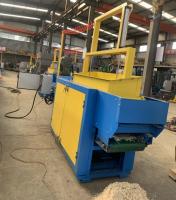 China Screw Shaft Wood Shaving Machine 1000kg per Hour for Animal Bedding and Industrial Use for sale