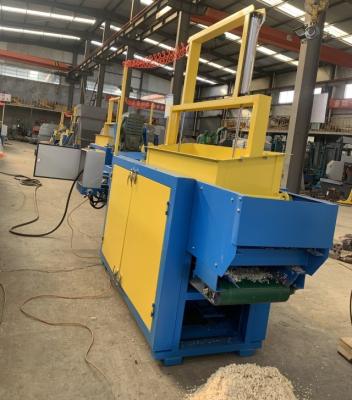 China Screw Shaft Wood Shaving Machine 1000kg per Hour for Animal Bedding and Industrial Use for sale