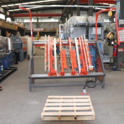 China Pneumatic Wood Pallet Nailing Machine PT-1700 with 600-1300mm Length Range, 30-40pcs/h Production Efficiency for sale