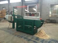China Industrial Wood Shaving Machine 500mm Width 250-1500kg/h for Horse Bedding for sale