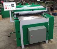 China Single Spindle Multiple Blade Rip Saw Machine 150mm to 600mm Cutting Width for Planks for sale