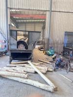 China Industrial Wood Peeling Machine Single Double Roller Log Debarker 37KW 98% Debarking Rate for sale