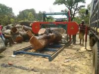China Portable Horizontal Band Sawmill Wood Cutting 600mm Diameter 11KW Electric Motor for sale
