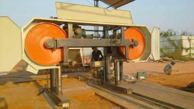 China Heavy Duty Horizontal Band Sawmill 1200-2500mm Cutting Capacity with 22-45KW Motor Power for Large Wood Processing for sale