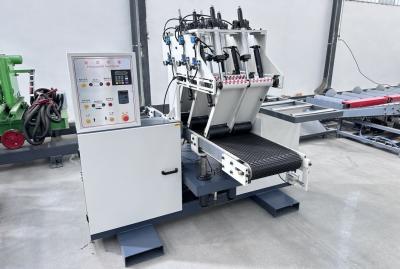 China Industrial Horizontal Band Resaw 400-1000mm Cutting Width CNC Digital Feed for sale