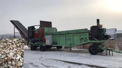 China Industrial Mobile Wood Chipper Crusher 15-20T/H 160KW for Biomass Waste Processing for sale
