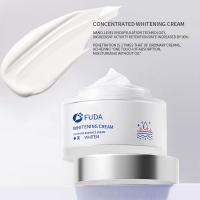 China 60g Whitening Cream with Niacinamide Formula - OEM/ODM Manufacturing for Skin Tone Evening for sale