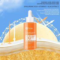 China SPF50+ Anti-Aging Sunscreen Essence 30ml with Hyaluronic Acid and Vitamin E for Urban Protection for sale