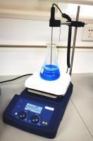 China Laboratory Magnetic Stirrer with Digital Hotplate 550°C 1500rpm for sale