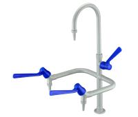 China Triple 3 Way Outlet Brass Lab Faucet Hot and Cold Water Sink Assay Faucet 360 Degree Swing for sale