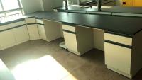 China Chemical Resistant Lab Workbench Stainless Steel Worktop 1.2mm Cold Rolled Steel Reagent Shelf for sale