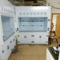 China ISO9001 ISO14001 Certified PP Laminar Flow Fume Hood 1200mm Width Air Purification for sale