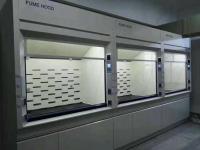 China Chemical Laboratory Fume Hood 1200/1500/1800 mm Acid Alkali Resistant Ventilation for sale