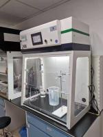 China Ductless Filtered Laboratory Fume Hood 800mm 110V-240V for Toxic Gas Removal for sale