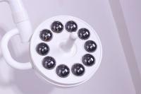 China LED Dental Operating Surgery Light 5000-50000lux Moving Type Lab Lamp for sale