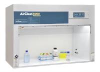 China Biology PCR Workstation Iron Metal Laminar Flow Cabinet 820mm LCD Touch Control for sale