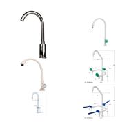 China Laboratory Sensor Self Closing Tap Triple Outlet Chrome Plated Brass 75 psi for sale