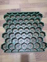 China Geocells and Honeycomb HDPE Grass Grid for Paver The Perfect Park Combination for sale