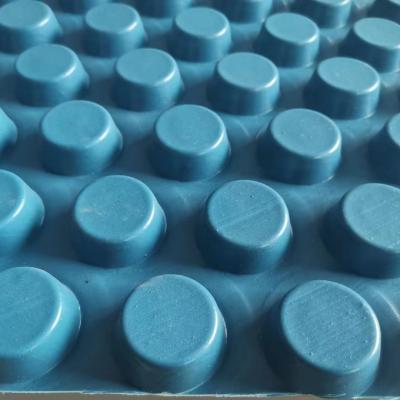 China Protect Turf Function HDPE Drain Board for Plastic Water Storage Return and Replacement for sale