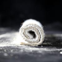 China Waterproofing Bentonite Rolls with 0.2mm HDPE Membrane Geosynthetic Clay Landfill Liners for sale