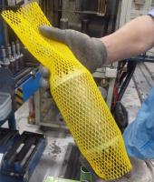 China Plastic Net for Basketball HDPE UV Stabilized in Roll Packaging and Weather Resistant for sale