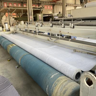 China Non Woven Fabric Bentonite Geosynthetic Waterproofing Material for Park Pond Liner for sale