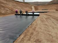 China 60mil HDPE Geomembrane Waterproof Black Sheet for Pond Liner and Landfills PE Material for sale