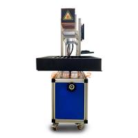 China SYNUTAR CO2 Laser Marking Machine 200mmx200mm Marking Area AC220V 50Hz 10A for sale